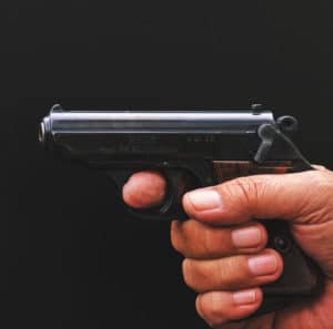 Best 2021 Spray Paint for Guns Reviewed & Compared - Tool Nerds